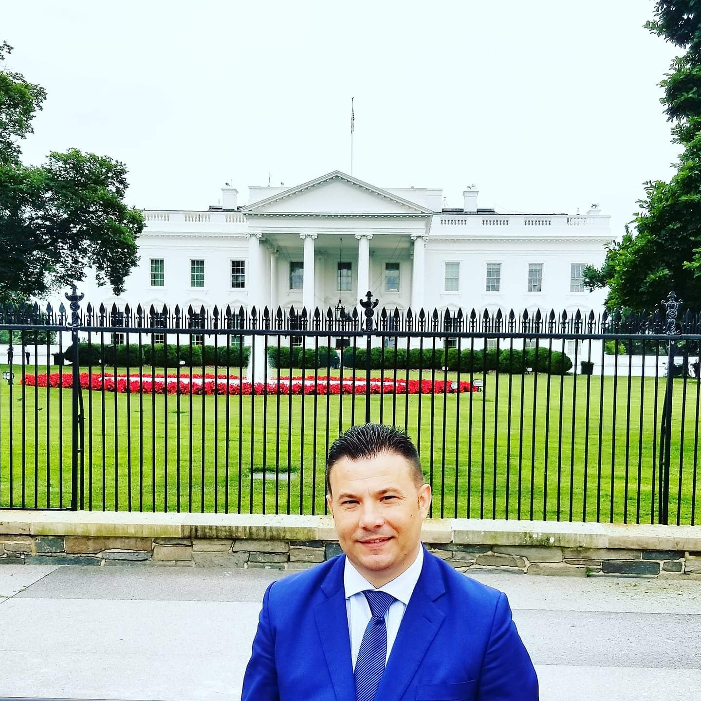 News Etika -Për Dekretin e Presidentit! Nga Arian Galdini News Etika -Për Dekretin e Presidentit! Nga Arian Galdini